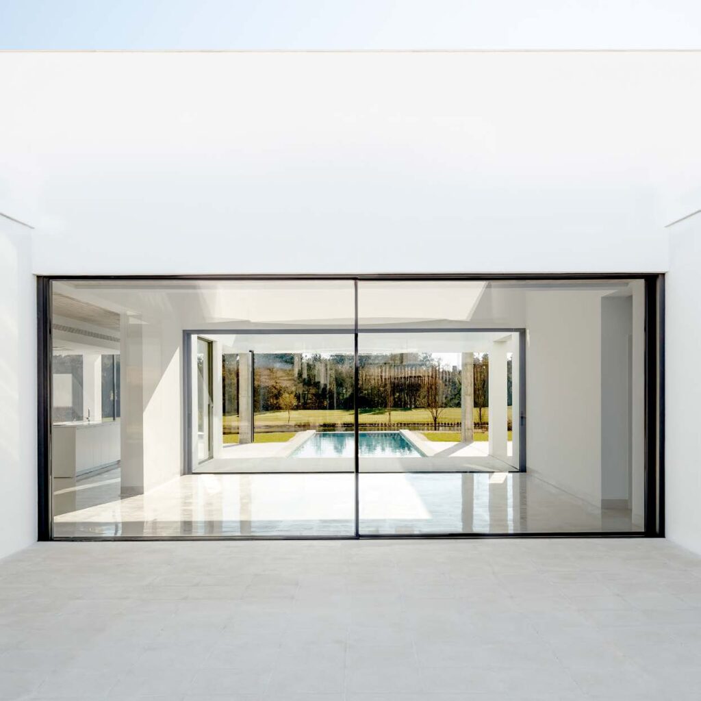 Cortizo 4900 - Janela de Correr | Soluções JOTI